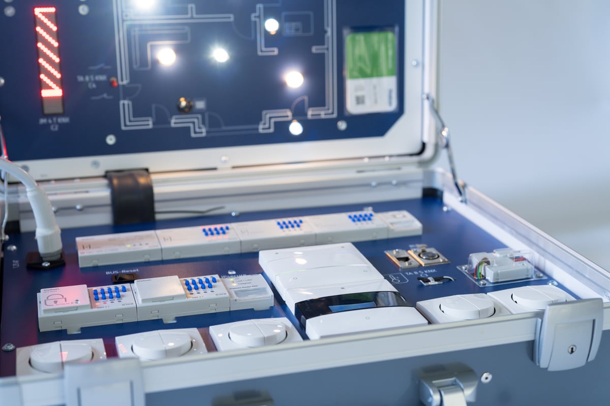 Smart Home & KNX Training Case